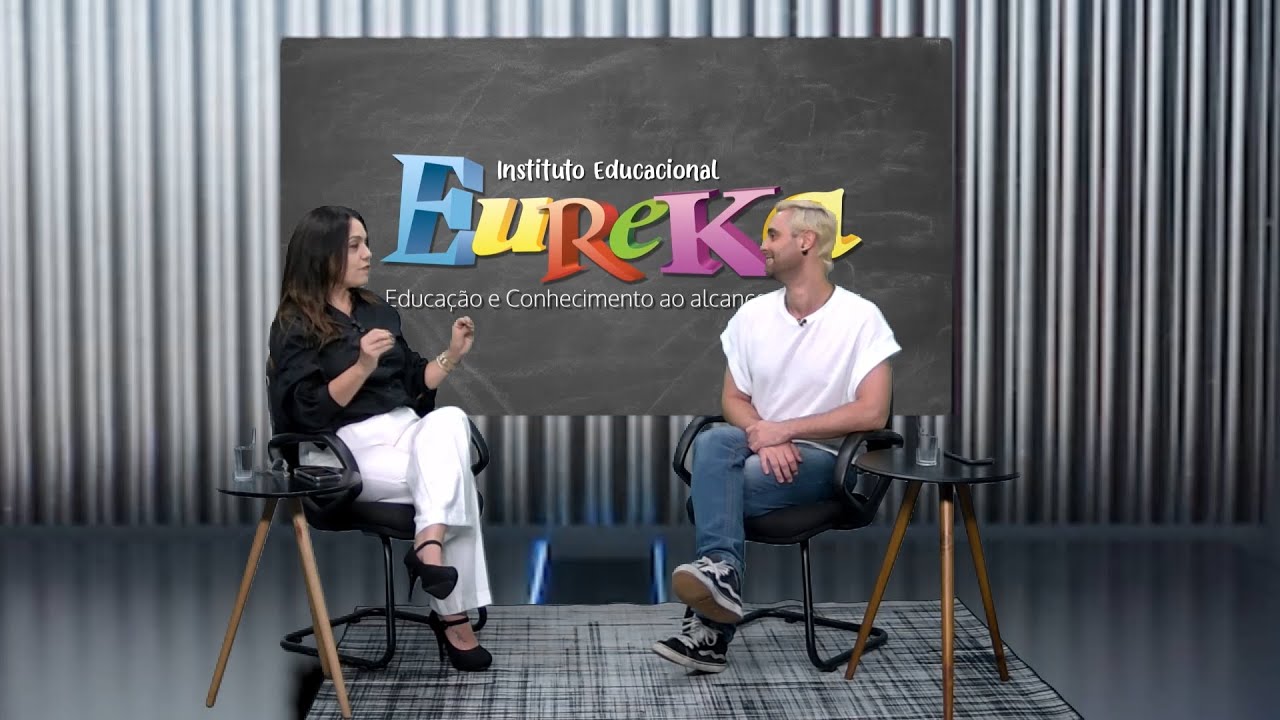 professora Regina Luque e a prática do Espetáculo com o Ator Dan ...