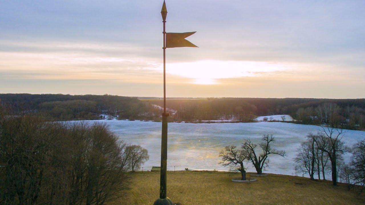 Drone Grand Tour - Tarnowski Palace and Park in Kachanovka. Ukraine ...