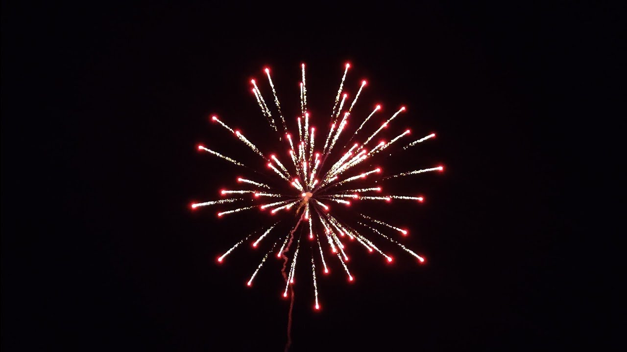 Maverick Rockets 🚀 Standard Fireworks - UK Landed Footage - YouTube