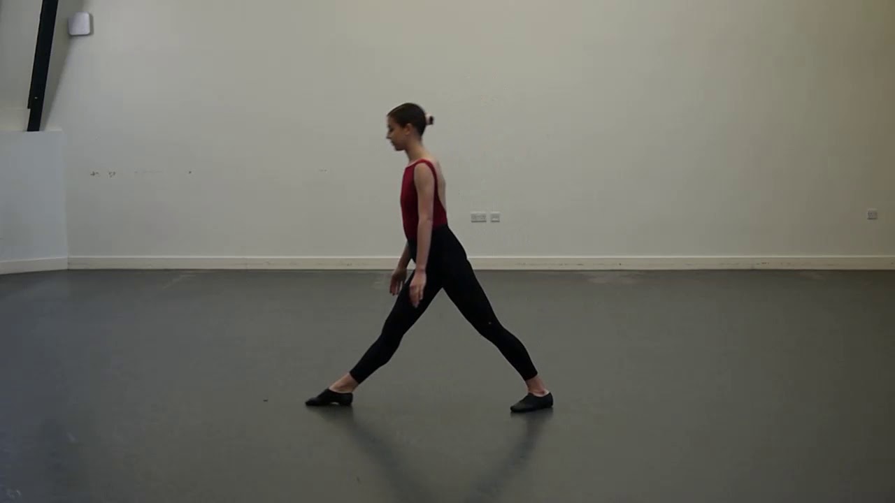 Leanne Robins Left And Right Leg Splits - YouTube