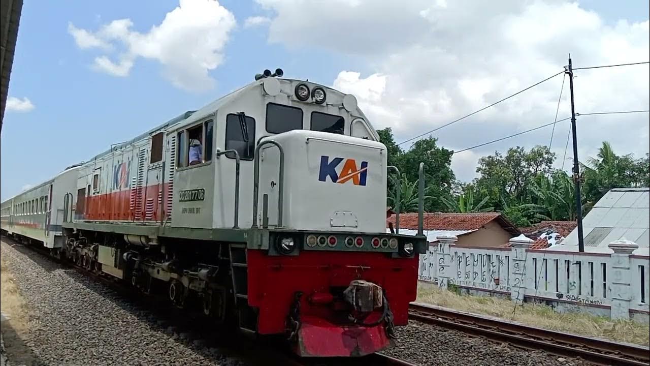 Railroad Crossing || Hunting Kereta Api Indonesia || CC 2017706 Dinas ...