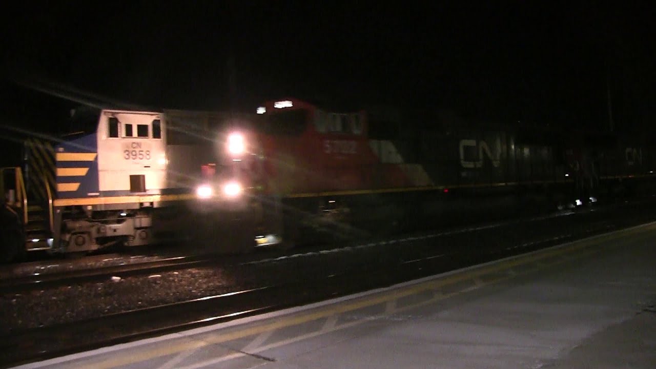 CN E274 Autorack Train With CN 5702 & CN 5682 Locomotives Strathroy Sub - YouTube