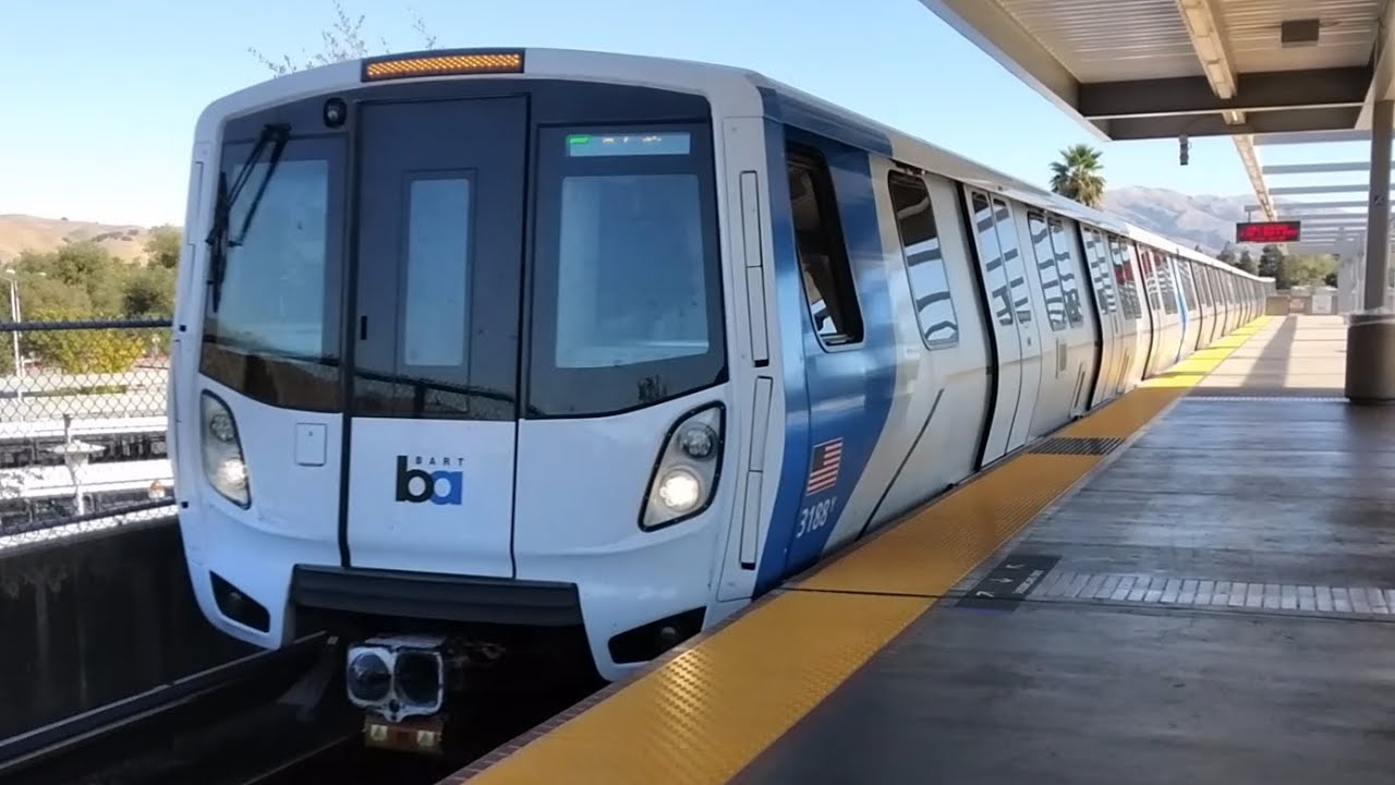 BART 2023 Bombardier E Car #4293 on the Green Line - 6-Car Fleet of the ...