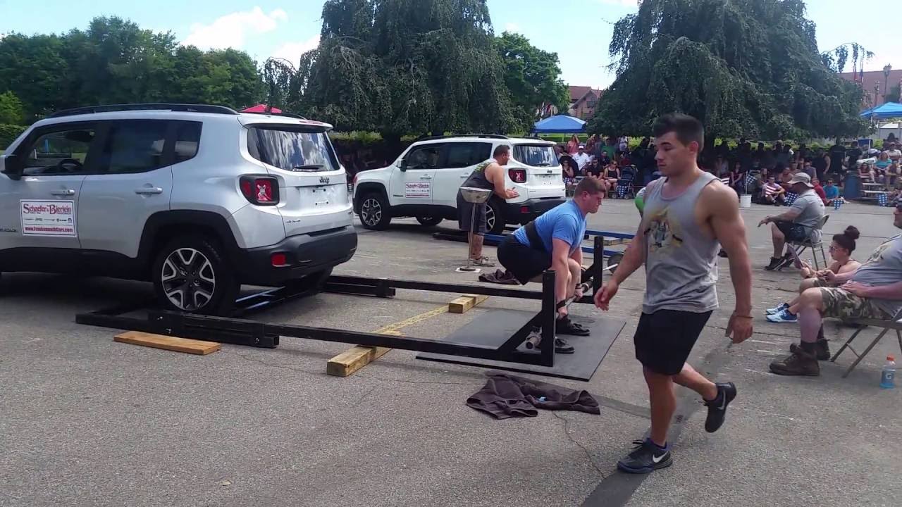 Car Deadlift - 4th Annual Michigan Strongman 2016 Heavy Weight Novice ...
