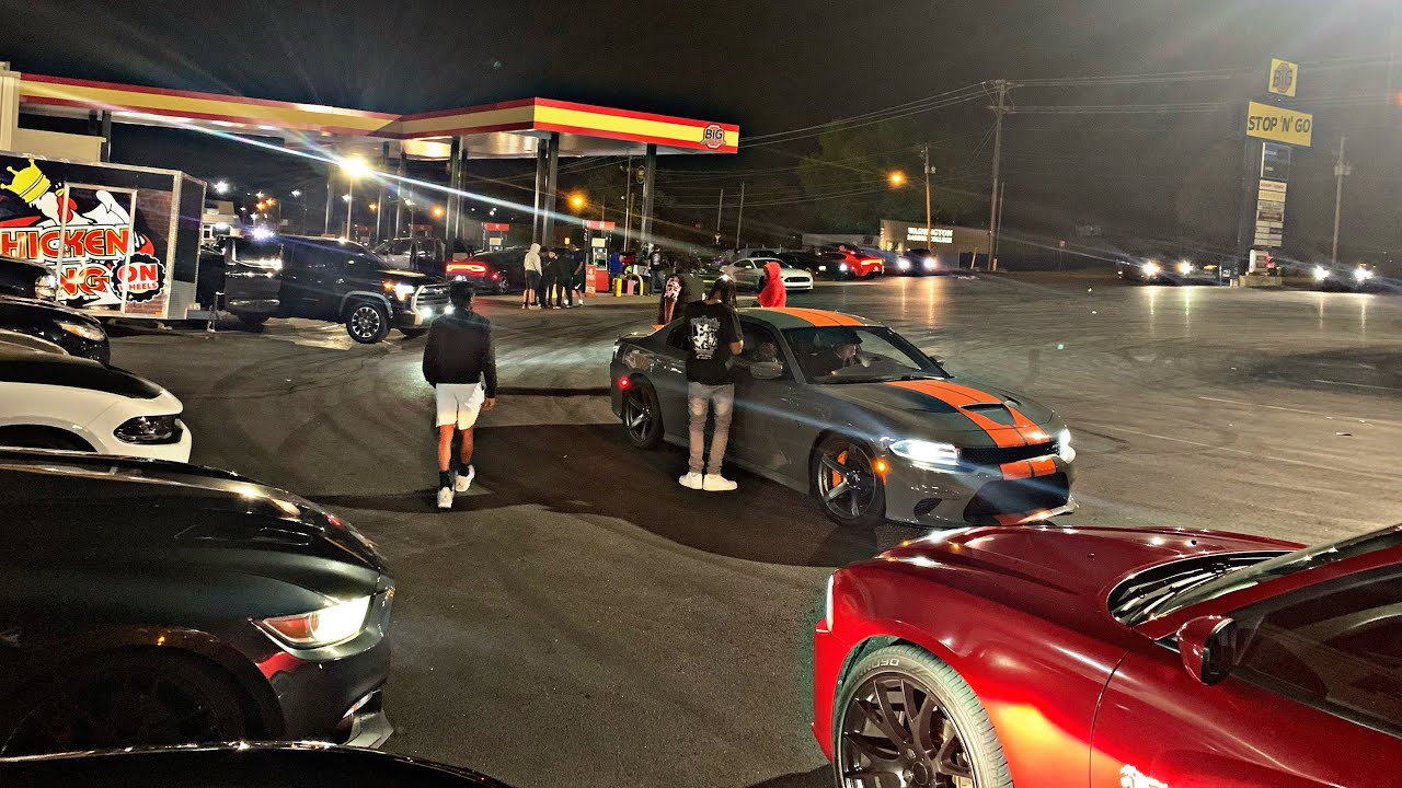 CRAZY Street Slideshow AND City Takeover| Biggest Car Meet - YouTube