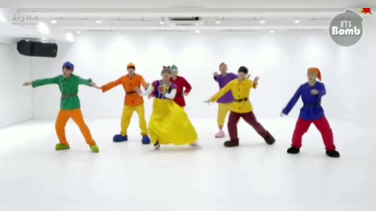 BTS- Go Go dance practice - YouTube