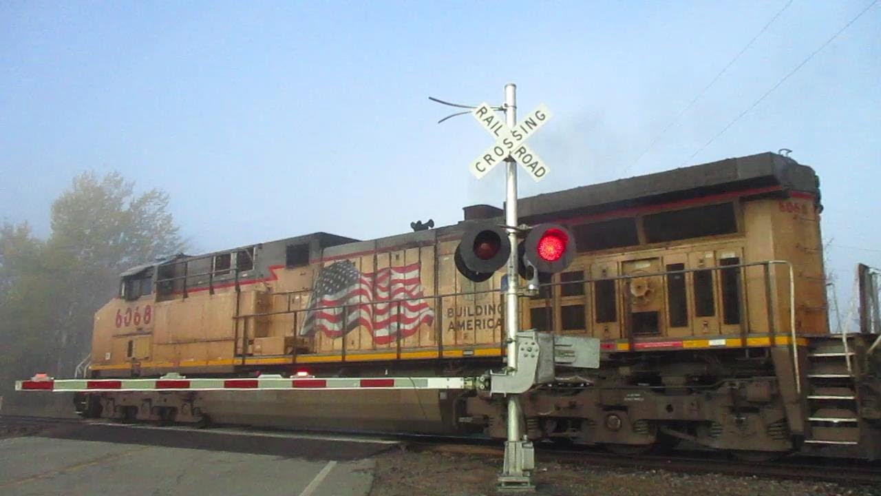 UP 6068 Plus 4 South MITDM Near Dundas MN (10-30-2021) - YouTube