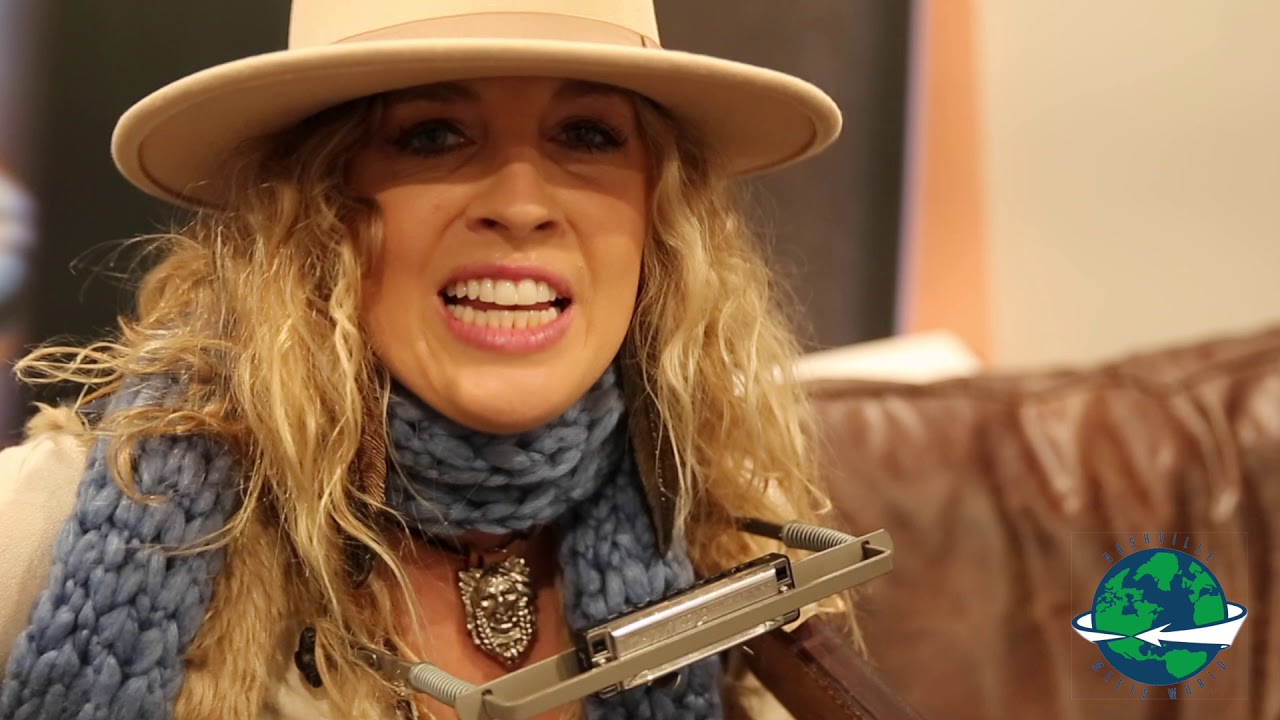 Erica Sunshine Lee Joins Camo On Nashville Meets World - YouTube