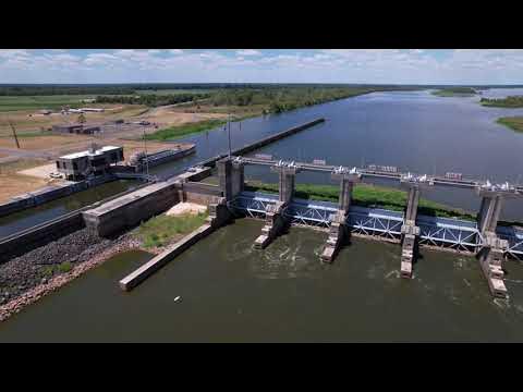 Red River Lock and Dam 5 ...but kinda epic - YouTube