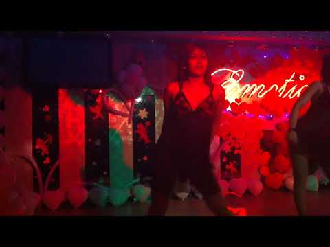 japan showtime (buttons)