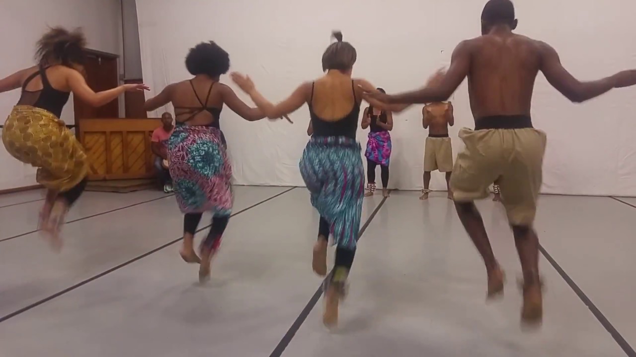 UCT African Dance Students - Performance at Africa Day Celebrations ...