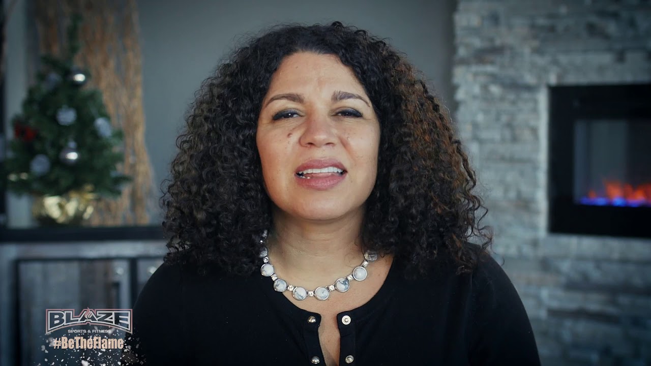 Lisa Blaze Silent Night Christmas 2019 - YouTube