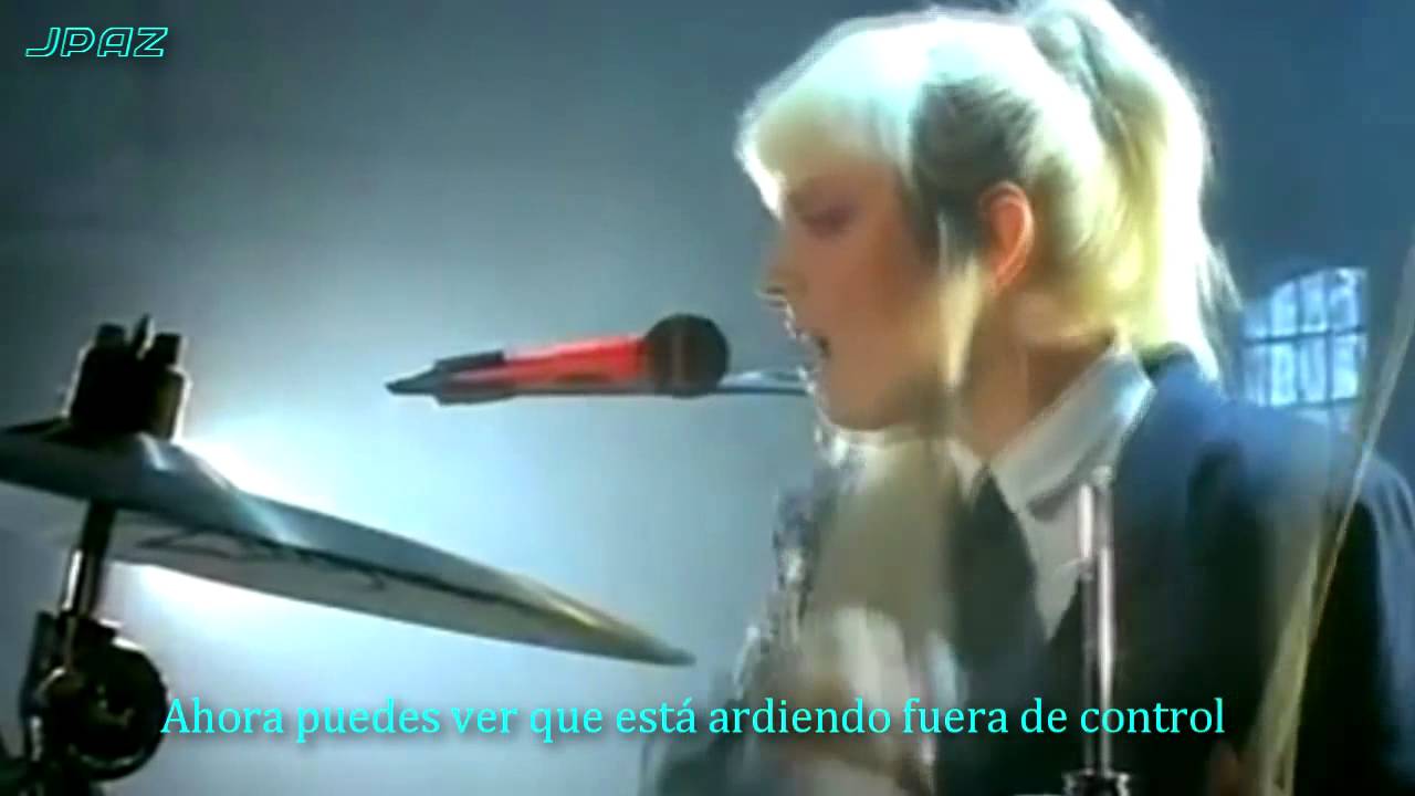 Don't Leave Me This Way - The Communards - (subtítulos en Español ...