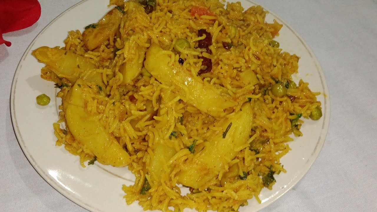 आलू मटर की तहरी रेसीपी Nawabi recipe - YouTube