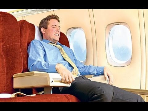 ***FUNNY***: NERD FREAKS OUT DURING AIRPLANE LANDING!!! - YouTube