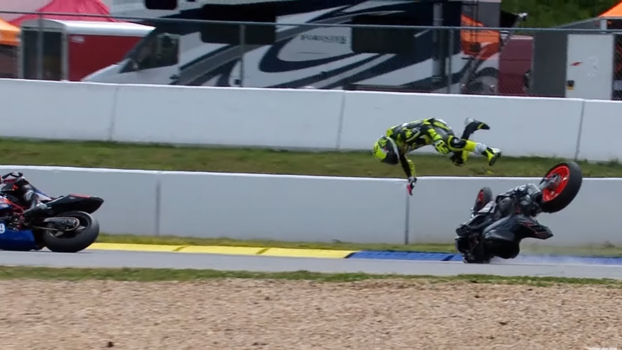 Motorcycle Racing Crash Compilation 2022 #RealRacing #Moto - YouTube