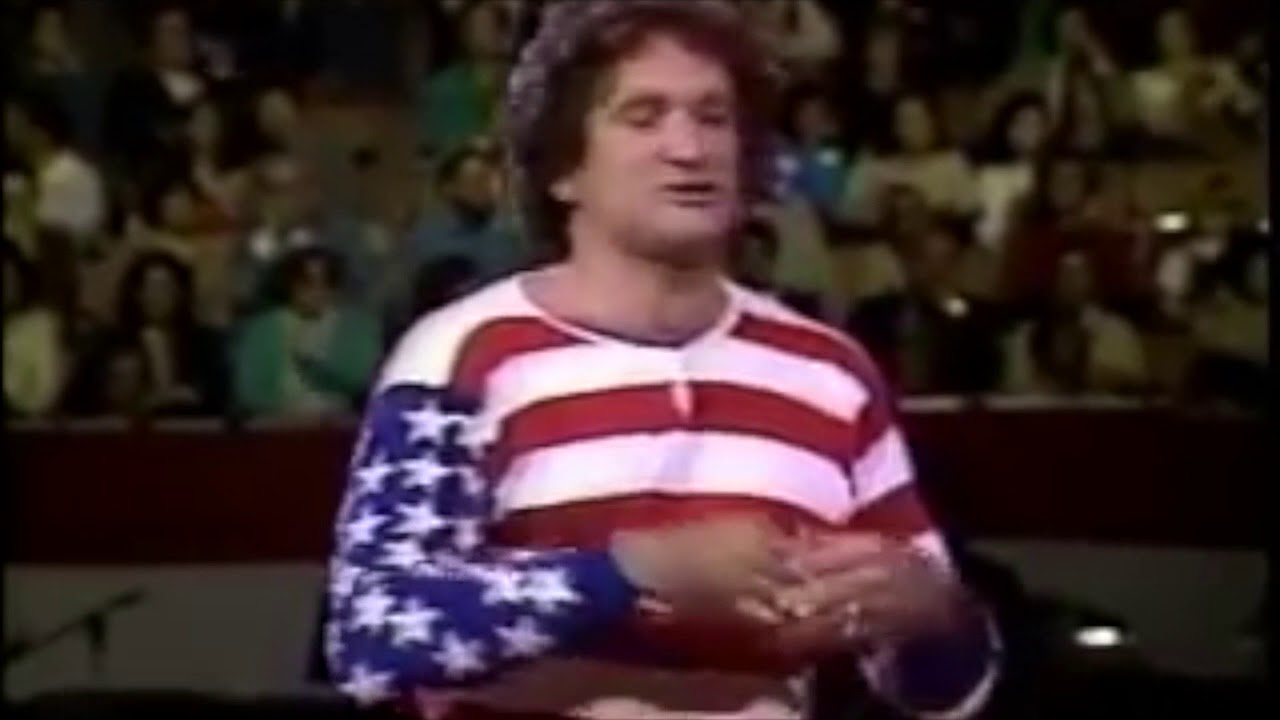 Robin Williams Flag Tribute - YouTube