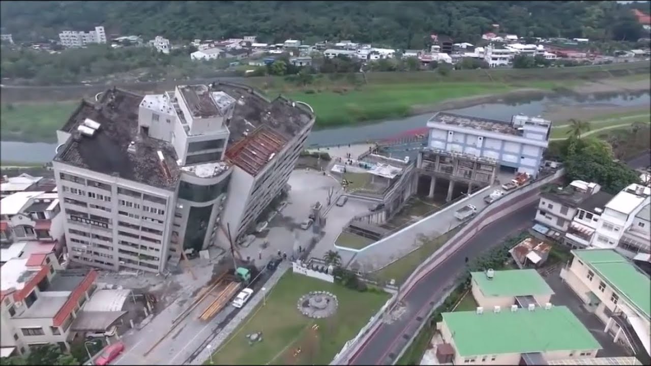 Terrifying Earthquake Footage from Around the World - YouTube