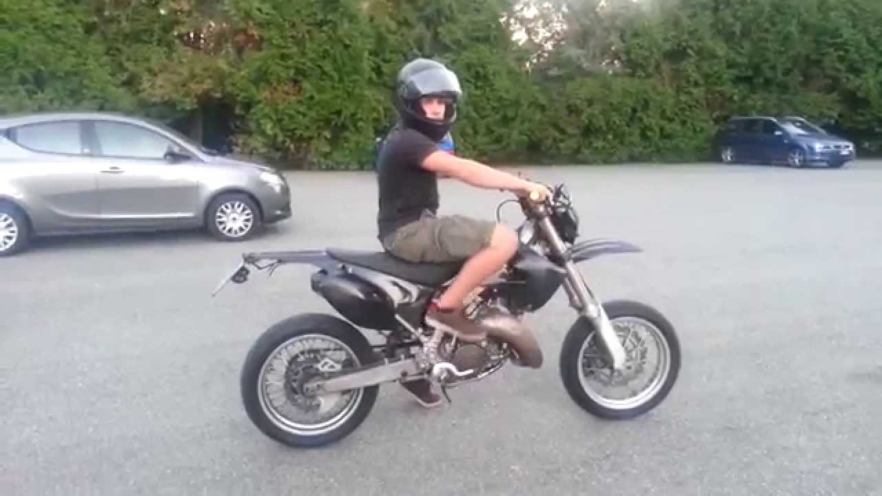 Kawasaki Kx 125 Motard - YouTube