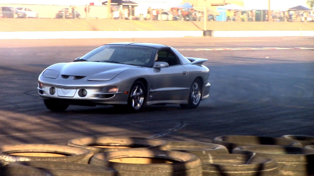 Pontiac Firebird Amateur Drifting - YouTube
