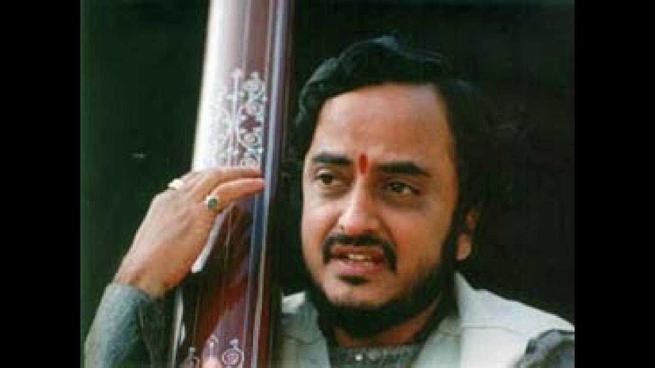 Rag Gavati Pt Kaivalya Kumar Gurav vocal Akashwani Sangeet Sammelan ...