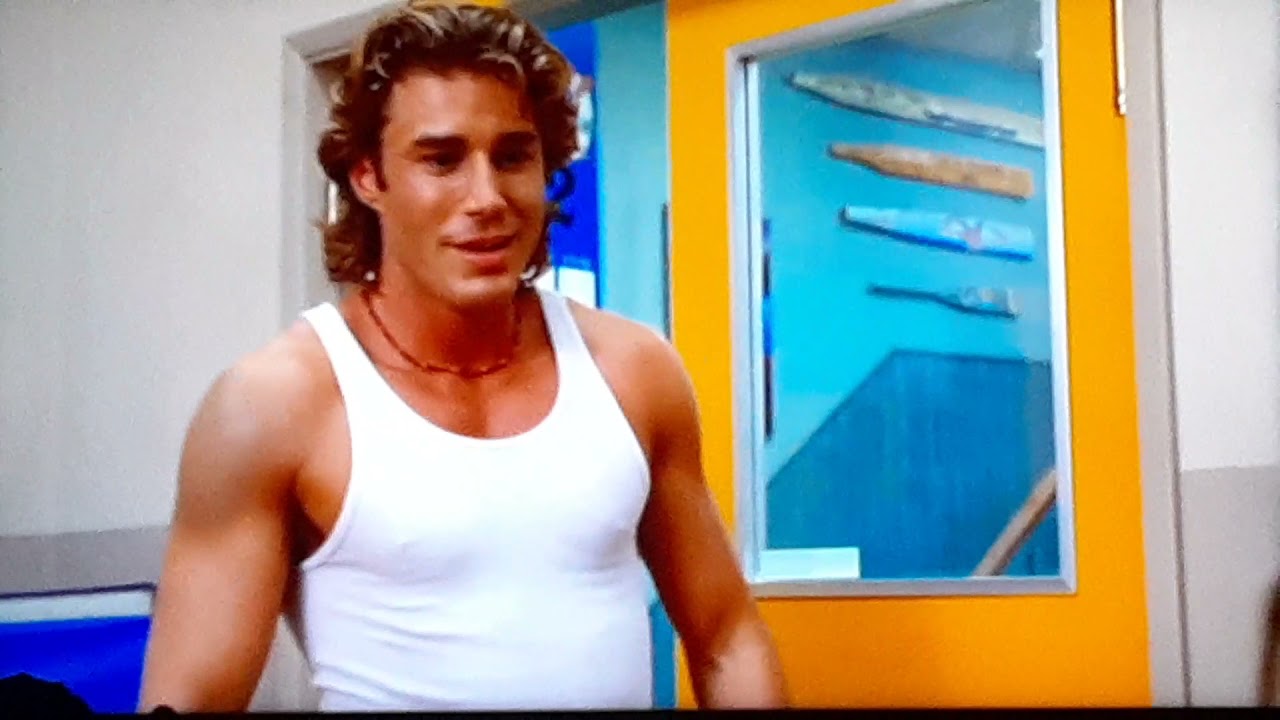 Baywatch season 6 episode 5 Logan Fowler and cody Madison scene - YouTube