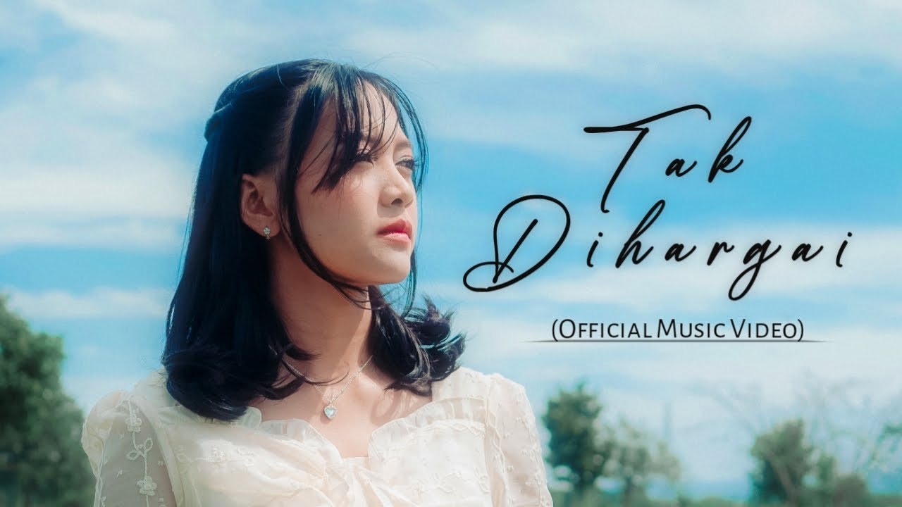 VIOSHIE - TAK DIHARGAI (Official Music Video) - YouTube