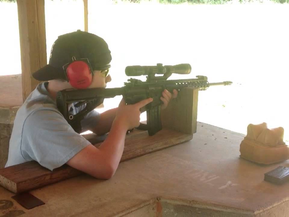 Cope shooting the Wilson Combat 6.8 SPC II - YouTube