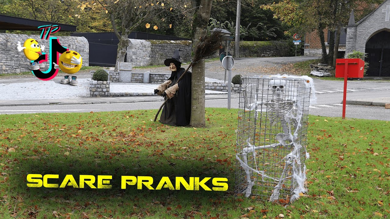 Wake up pranks 4 || Scare Pranks Show#39 - YouTube