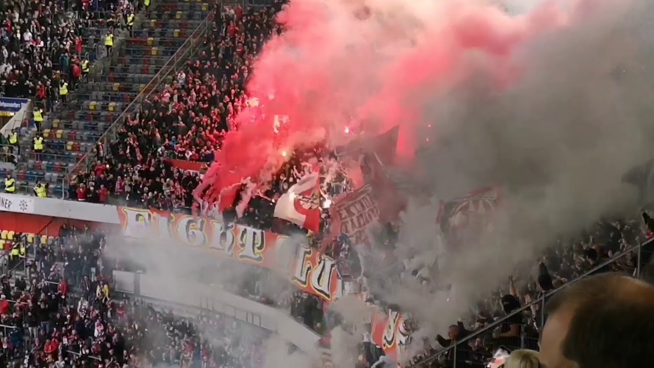Ultras Germany RHEINDERBY Düsseldorf 2:0 Köln // Choreo+Pyro - YouTube