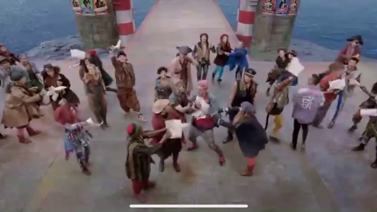 Picking the VK’s||Descendants 3 clip - YouTube