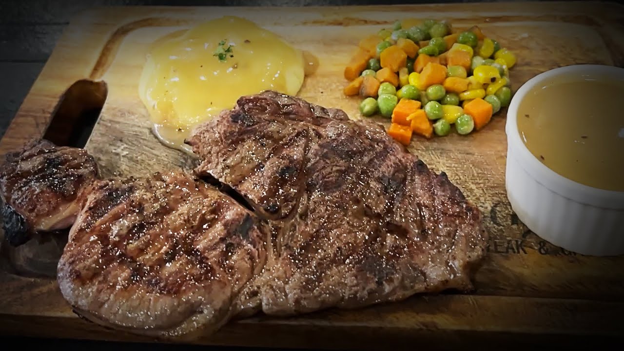 RIB EYE STEAK, BURGER STEAK, SIZZLING T-BONE STEAK, AT LECHON KAWALI ...