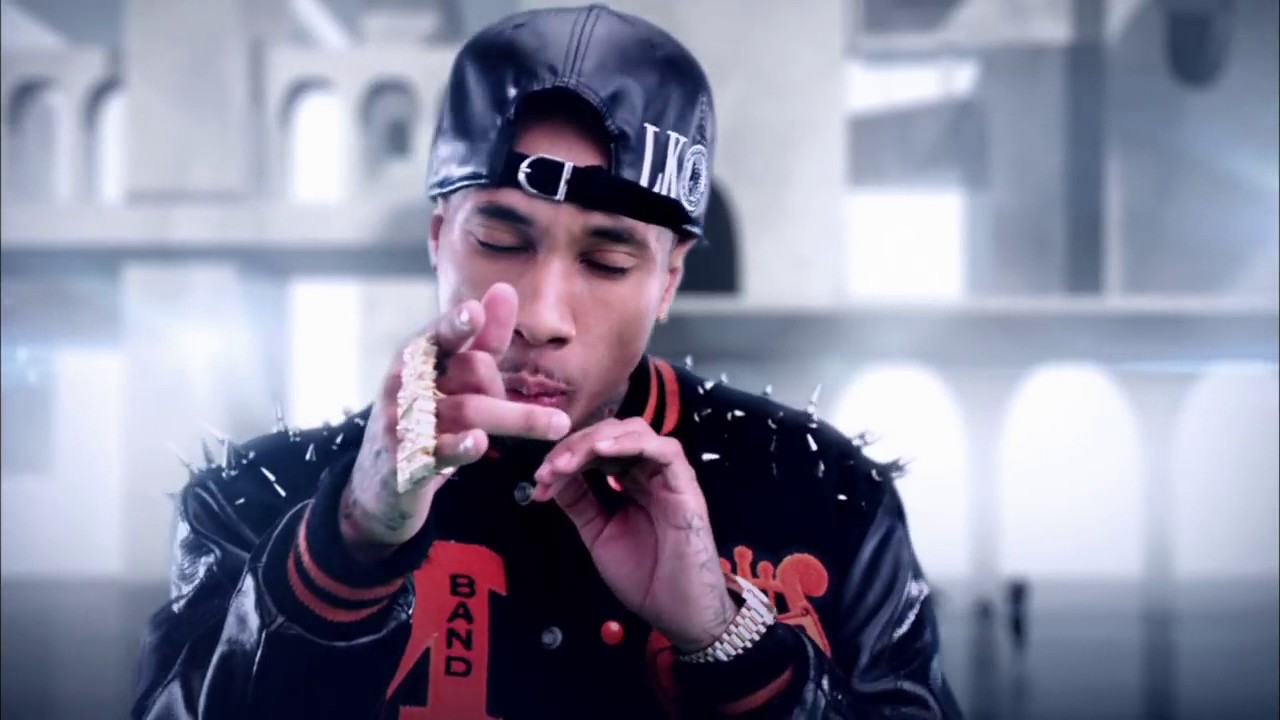 Wait for minute - YouTube