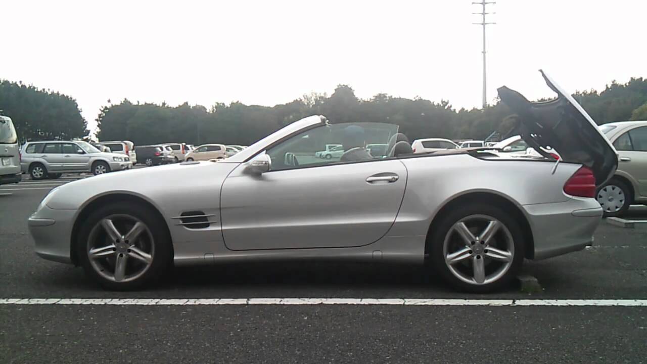 Mercedes-Benz SL500 Roof Action From The Side - YouTube