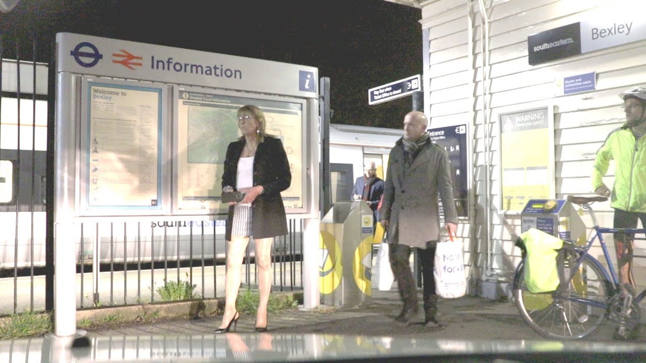Back at Bexley Station - YouTube