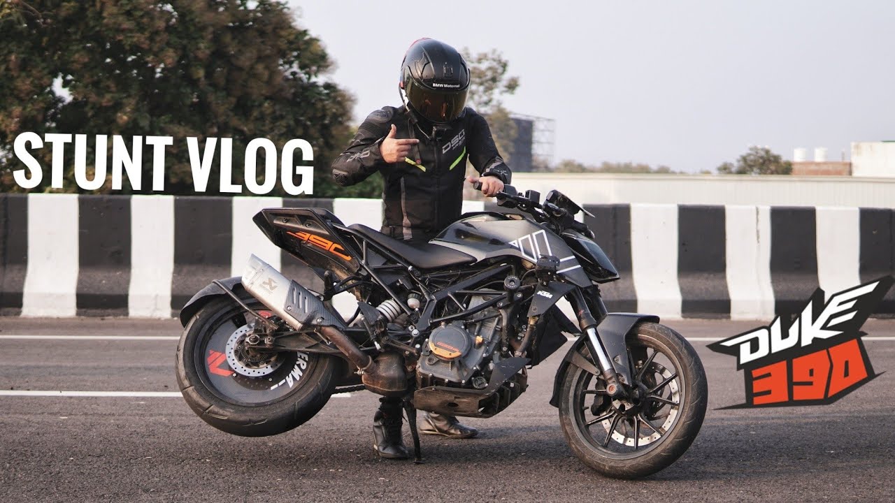 Duke 390 Pe Pura Stunt Show Kar Dala! - YouTube