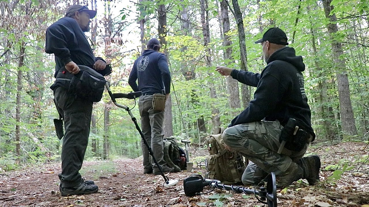 Down to the cellar hole and back metal detecting the old farm in NH ...