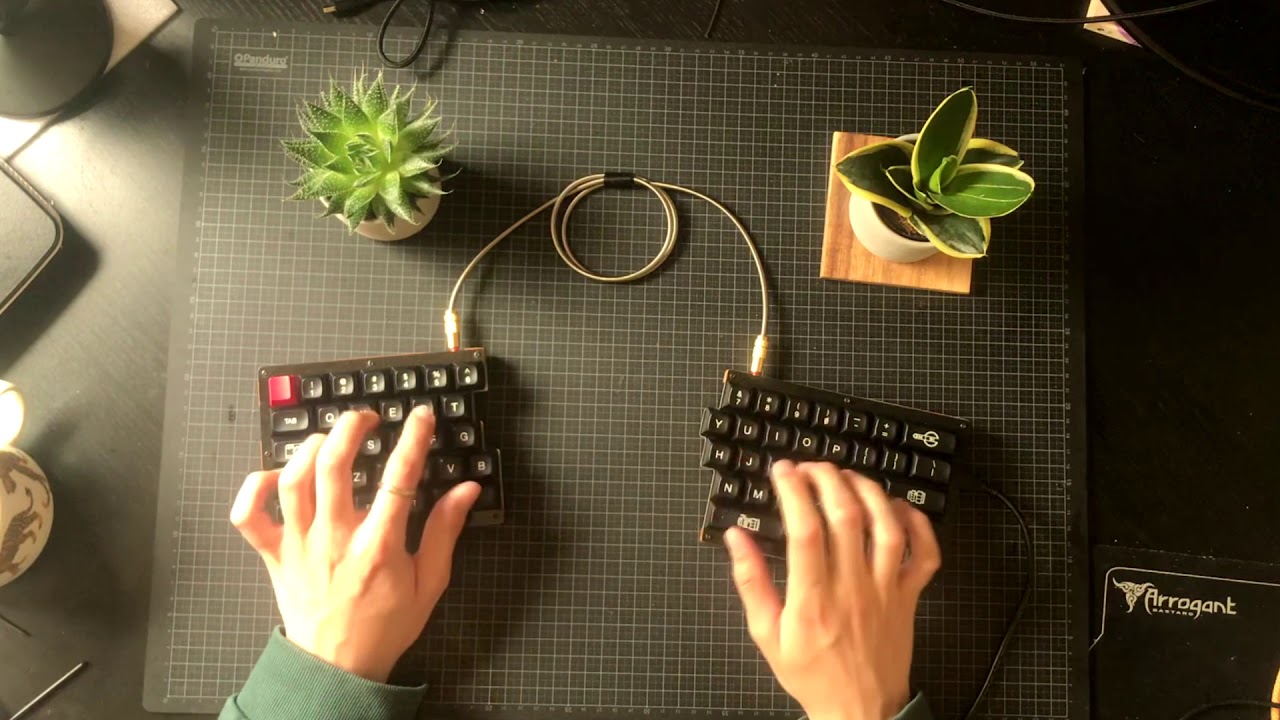 Custom built Quefrency typing test [Personal build] - YouTube