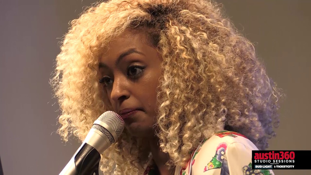 Mélat - Full Performance (Live on Austin360 Studio Sessions) - YouTube