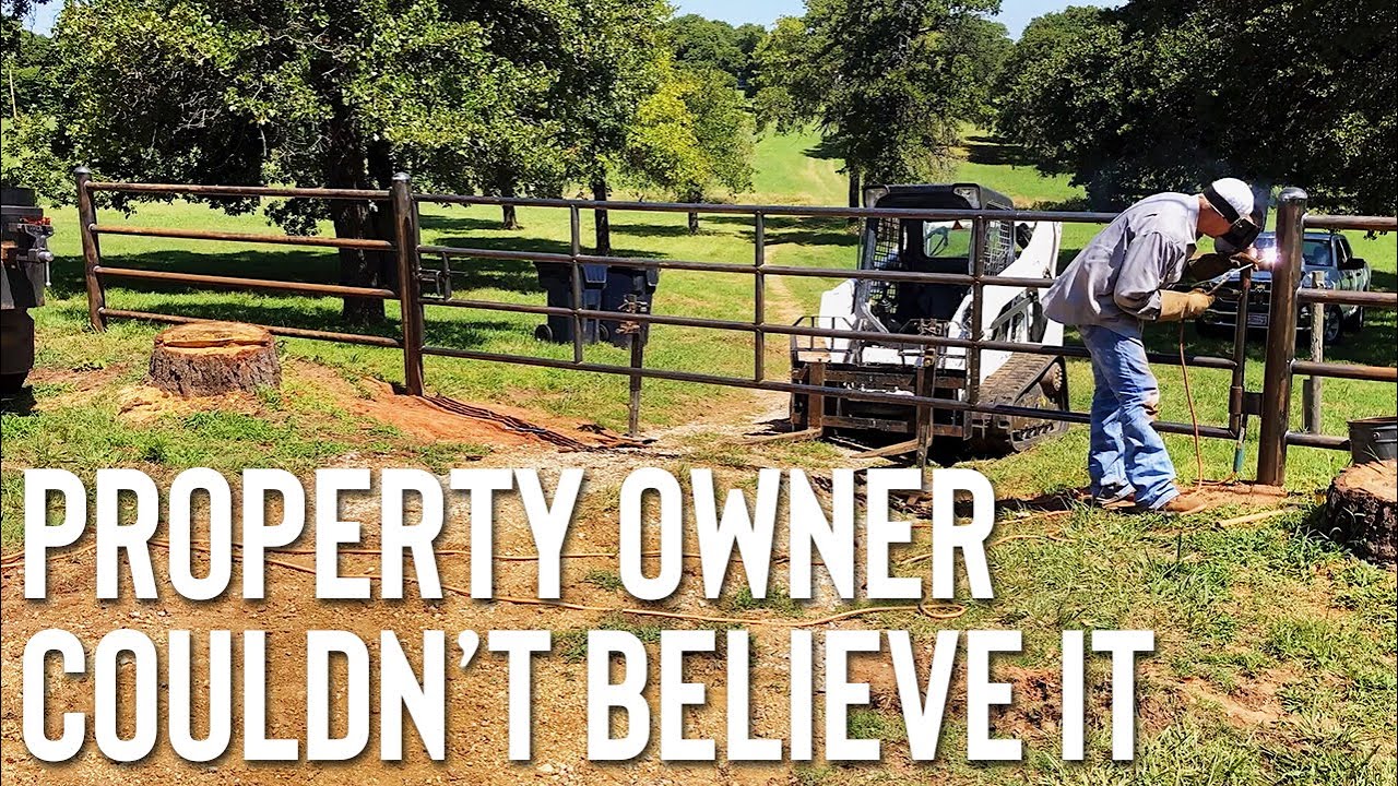 THE TRICK TO HANGING A PERFECTLY LEVEL GATE - YouTube