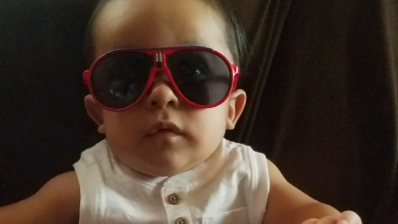 Baby gerita is growing up - YouTube