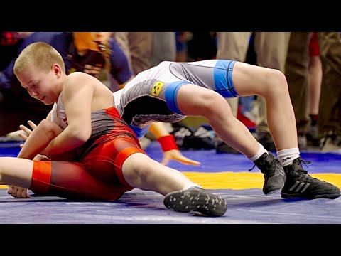 U13 Andrejs Trojanovskis (LAT) vs Artur Gorzeja (POL) 42kg. Freestyle boys wrestling. B-cam-man.