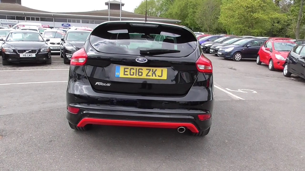 Ford FOCUS 2.0 TDCi ST-Line Black Navigation 5dr U34888 - YouTube
