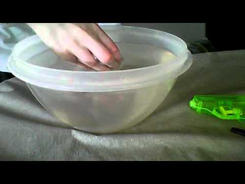 hatch'em alien egg - YouTube