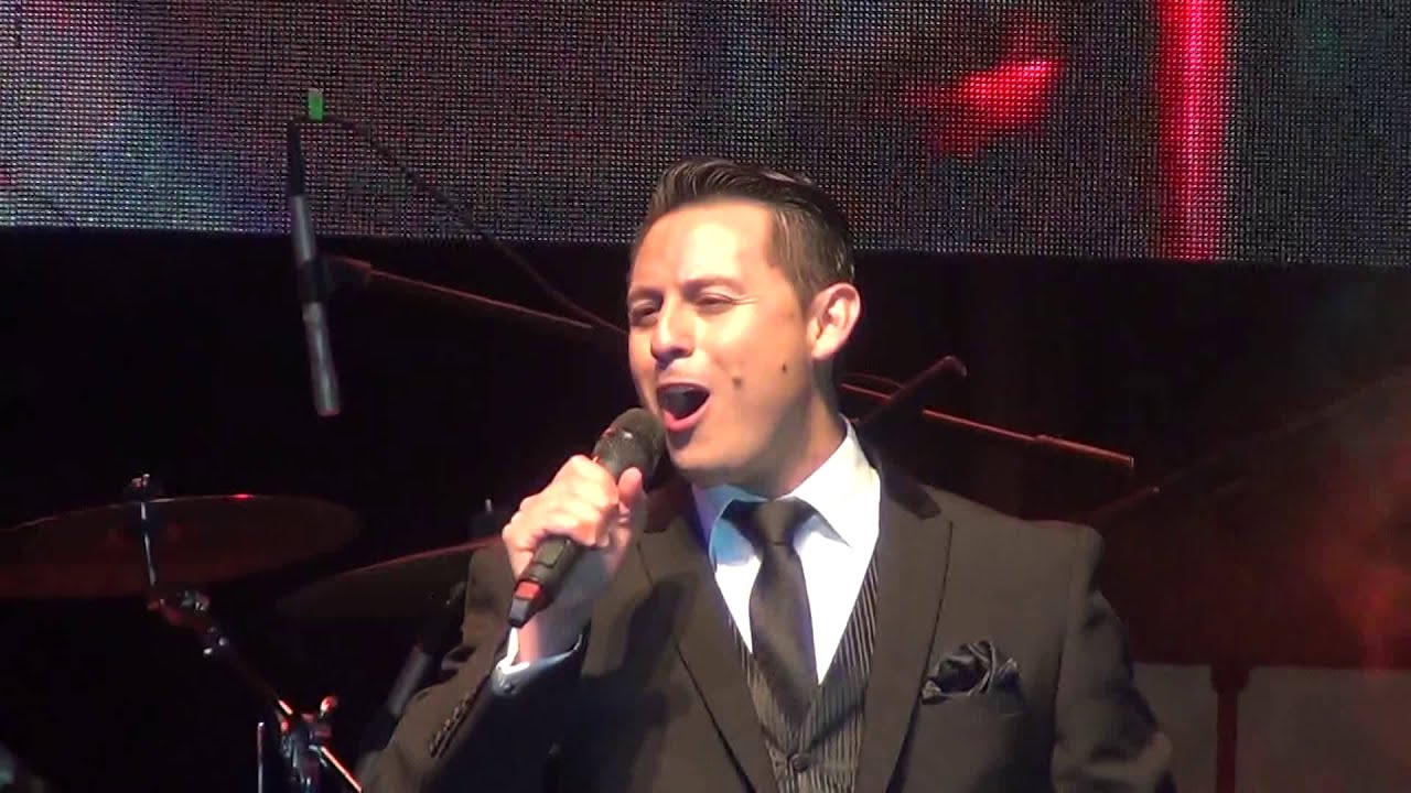 Jonathan Tapia, 1er Lugar Festival Vallenar Canta 2016 - YouTube