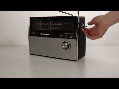 I found a station on the Aircraft Control Band | Zenith 6 Band AM FM Vintage Radio The Continental