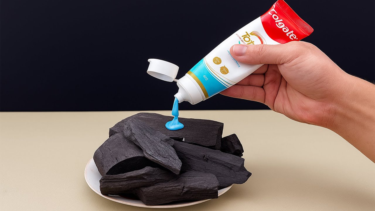 Very Few People Know This Idea! Mixing Toothpaste with Charcoal - YouTube