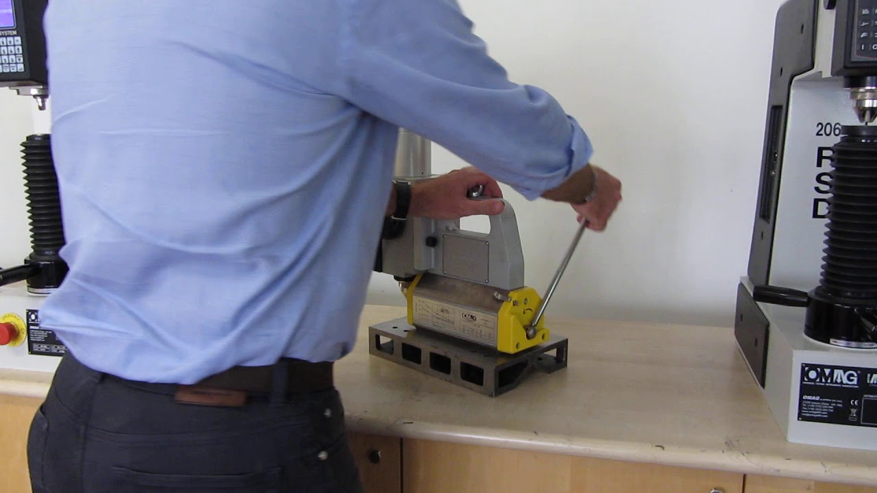 RS MAG-D - Portable Hardness Tester with Magnetic Base - YouTube