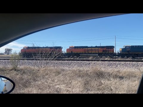 BNSF 7944 leads the Z-CHIALT at Justin, TX - YouTube