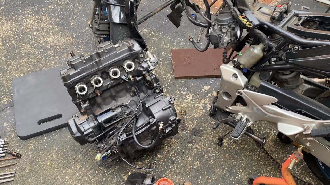 Honda CBF 600 N6 Engine Replacement - YouTube